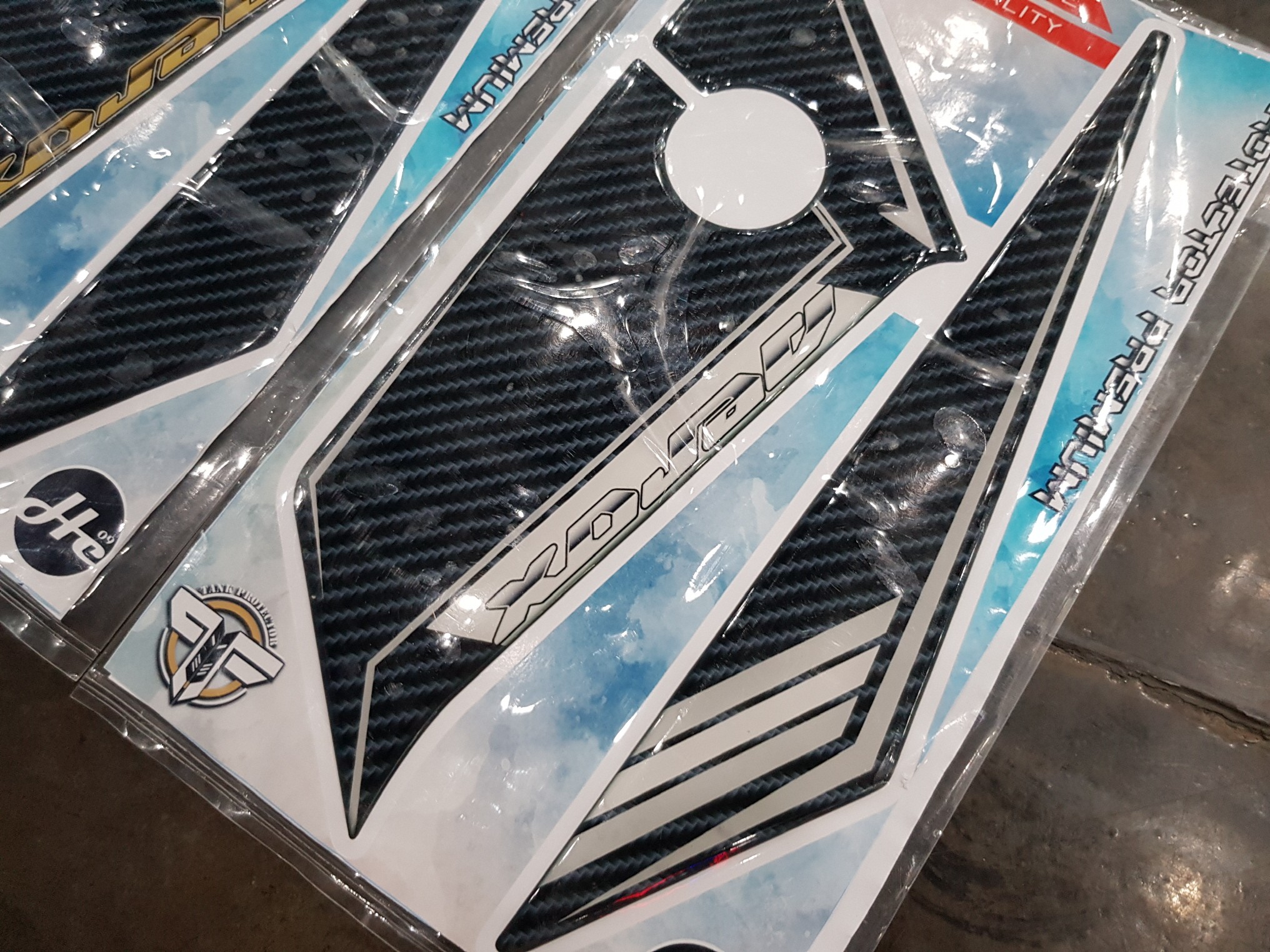 Front Side Pad For Yamaha Aerox 2021-WHITE